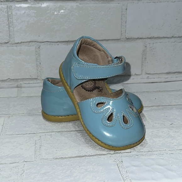 Livie & Luca | Shoes | Livie Luca Blue Patent Petals Mary Jane Shoes ...